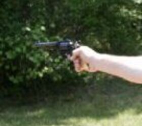 One-Handed Shooting | thefirearmblog.com