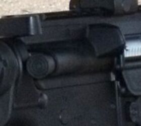 Using the AR-15 forward assist | thefirearmblog.com