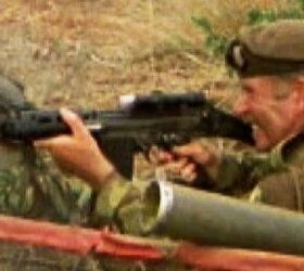 Mysterious Short Barreled FN FAL | thefirearmblog.com