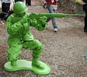 Awesome costume | thefirearmblog.com
