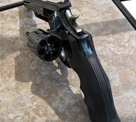 Gun Review: S&W Model 19 – The Police Officer's Perfect Revolver ...