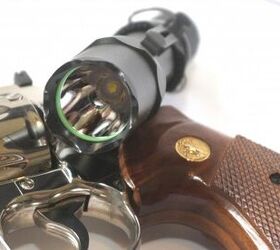 Flashlight Review: Brownells BVL-530 "Versatile Light" | thefirearmblog.com