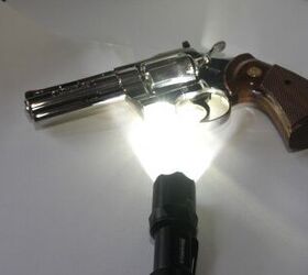 Flashlight Review: Brownells BVL-530 "Versatile Light" | thefirearmblog.com