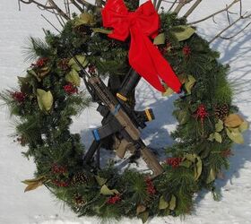 Weekend Photo: Christmas Wreath (with guns) | thefirearmblog.com