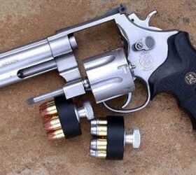 LuckyGunner: How to Reload a Revolver | thefirearmblog.com
