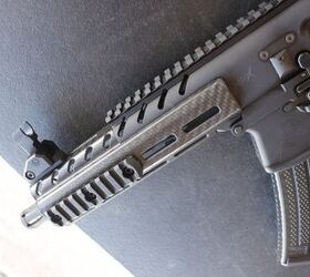 [SHOT 2016] Lancer handguard for Sig MPX | thefirearmblog.com