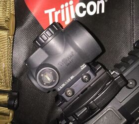 Rogers New Mini-Red Dot Sight Mount | thefirearmblog.com