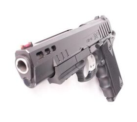 Hank Strange shoots the new ATI FXH-45 Polymer 1911 | thefirearmblog.com