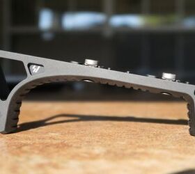Review: Strike Industries SI LINK Curved ForeGrip | thefirearmblog.com