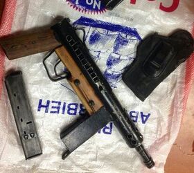 Homemade submachine guns used in Tel Aviv shooting | thefirearmblog.com