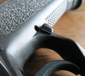 Gun Review: Heckler Koch USP Compact 9mm | thefirearmblog.com