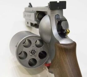Janz 500 S&W Magnum Revolver | SHOT 2017 | thefirearmblog.com