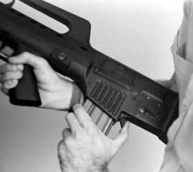 The LAPA FA Modelo 3 bullpup rifle: Guns of Nelmo Suzano ...