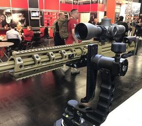New Revic PMR428 scope with fully integrated ballistic solver and HUD ...
