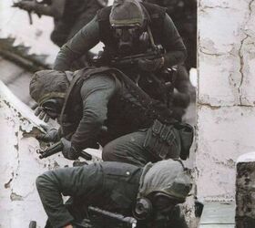 POTD: It's An Optic, It's A Light, No It's SUPER MP5 ...