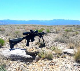 Rifle Review: Springfield Armory Saint with Free Float Handguard ...
