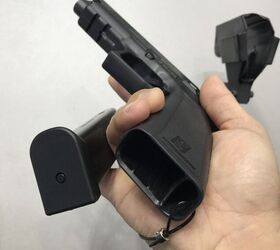 [IWA 2018] Czech Small Arms vz. 15 Polymer Handgun | thefirearmblog.com