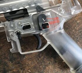 Zib Militaria – A Veritable Machine Gun Cave Of Wonders ...