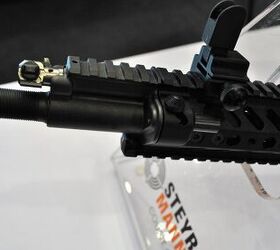 [IDEX 2019] Steyr AUG .300 BLK and STM556 from Austria | thefirearmblog.com