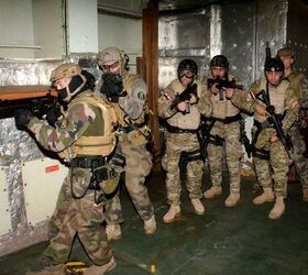 POTD: Egyptian Navy SOF with SIG-516s | thefirearmblog.com