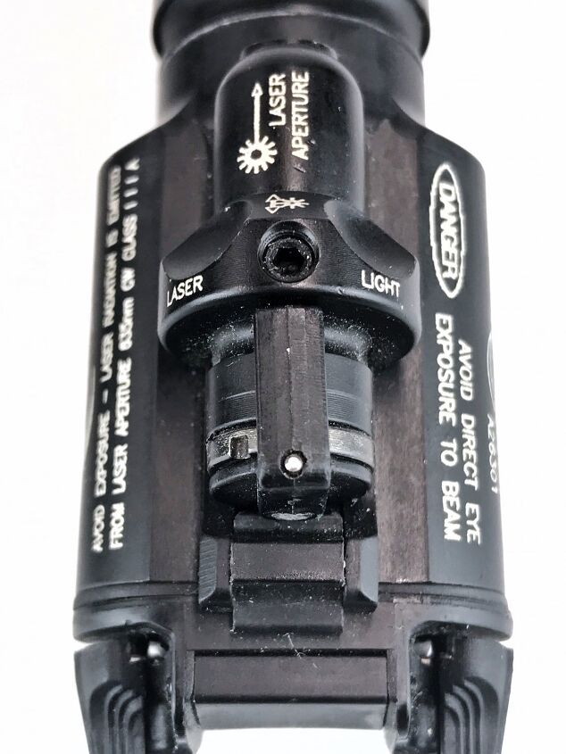 FRIDAY NIGHT LIGHTS: SureFire X400VH – Masterfire Holster Compatible ... FRIDAY NIGHT LIGHTS: SureFire X400VH – Masterfire Holster Compatible ...