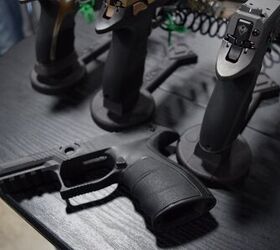 [SHOT 2020] MIRZON's Egonomic Grip Frames for SIG's P320 ...