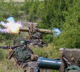 POTD: Russian Airborne Forces Firing 9K111 Fagot Wire-Guided Anti-Tank ...