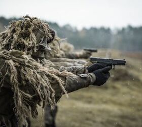 POTD: Polish Sharpshooters with Glocks | thefirearmblog.com