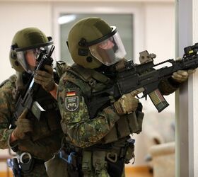 POTD: Germany's Feldjagers Hunting Tangos | thefirearmblog.com