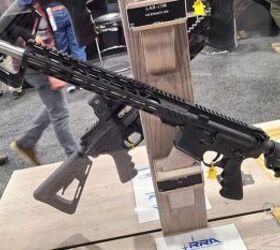 [SHOT 2023] New Ascendant Rifles From Rock River Arms | thefirearmblog.com