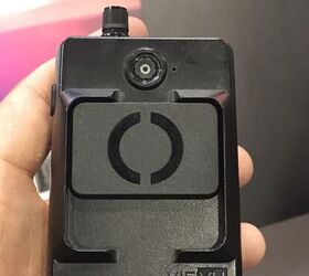 [SHOT 2018] Safariland's VieVue Smart Body Cameras For Police ...