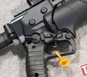 [SHOT 2018] IWI USA's 40mm UBGL/Standalone Grenade Launcher ...