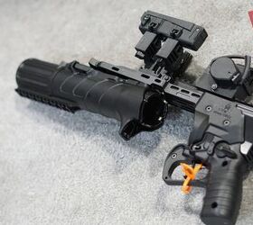 [SHOT 2018] IWI USA's 40mm UBGL/Standalone Grenade Launcher ...