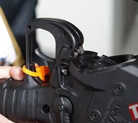 [SHOT 2018] IWI USA's 40mm UBGL/Standalone Grenade Launcher ...