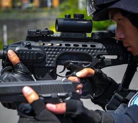 Guest Post: Chinese Police Force's QSZ-92 Pistol Carbine Conversion Kit ...
