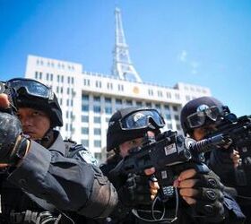 Guest Post: Chinese Police Force's QSZ-92 Pistol Carbine Conversion Kit ...