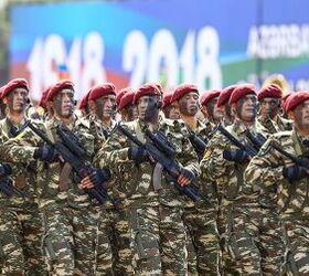 Azeri Army Day Parade Reveals AZTEX Rifle, X95 Purchase ...