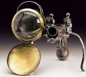Flintlock Pistol with Integrated Lantern | thefirearmblog.com