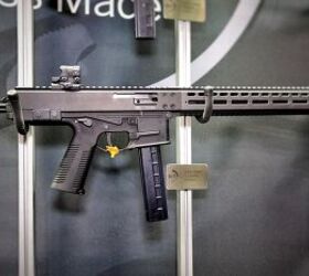 [SHOT 2019] B&T GLOCK Chassis And GHM9 Sport Carbine | thefirearmblog.com
