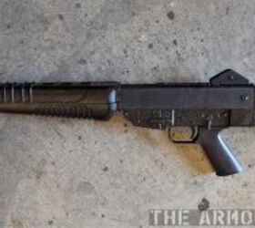 Singapore's SAR-80 | thefirearmblog.com