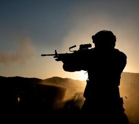 POTD: Green Beret Snipers with M2010 Enhanced Sniper Rifles ...