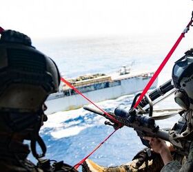 POTD: Aerial Sniper with M110 Semi-Automatic Sniper System ...