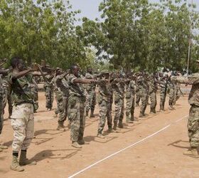 POTD: U.S. Military Training with Djiboutian Soldiers | thefirearmblog.com