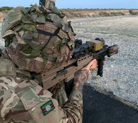 British Army's SA80A3 with NEW M-LOK Forend Spotted in the Wild ...