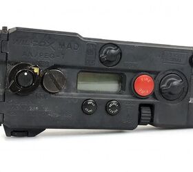 Friday Night Lights: WILCOX MAD AN/PEQ-7 | thefirearmblog.com
