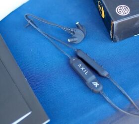 [SHOT 2022] New Ghost Stryke Extreme 2.0 hearing protection from Axil ...
