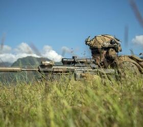 POTD: M27 Infantry Automatic Rifle in Amphibious Assault ...