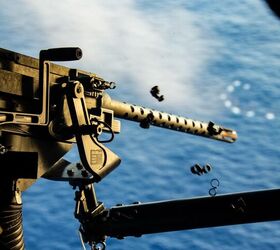 POTD: Get Some! Tail Gunnery Shoot in South China Sea | thefirearmblog.com