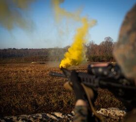 POTD: Tactics with the M16A4 and M4 Weapon Systems | thefirearmblog.com