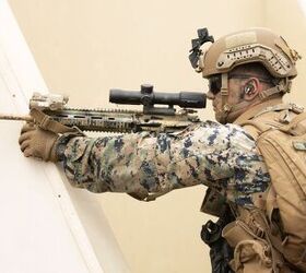 POTD: M4A1 Carbine in Small Boat Raid | thefirearmblog.com